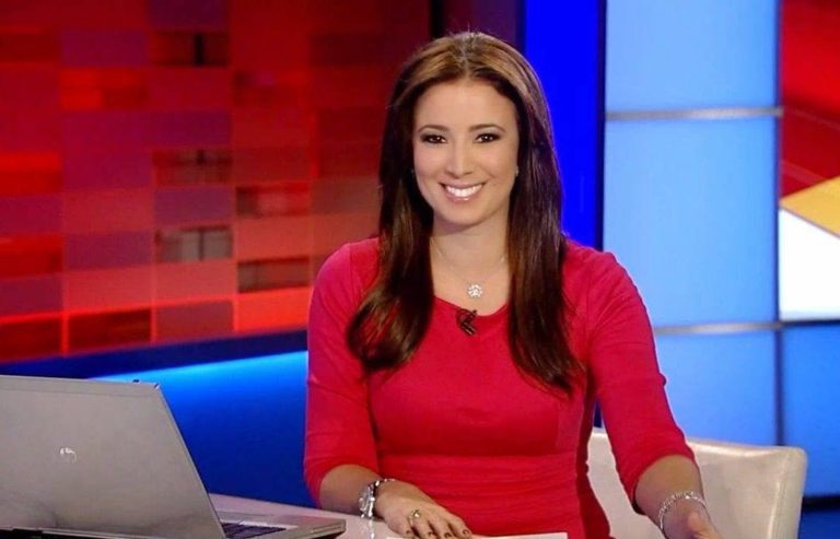Top 60 Most Hottest News Anchors of All Time 2021 (Updated)