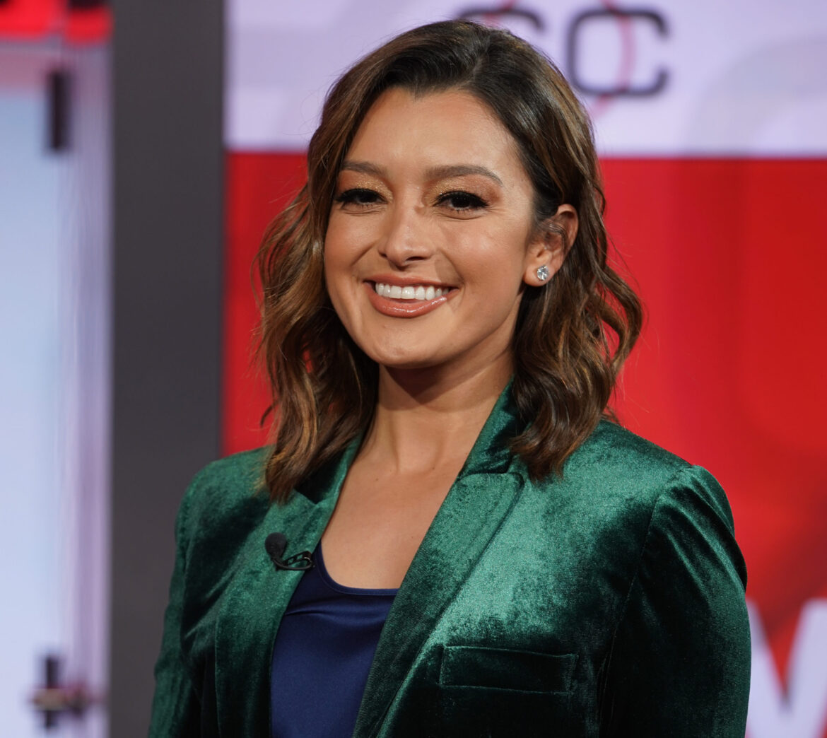 Top 15 Hottest ESPN Reporters Of All Time [year]