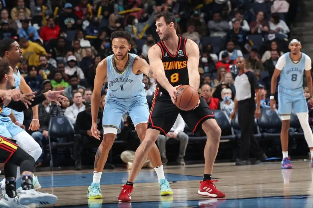 Top 15 Best And Hottest NBA Players In The World | WTI