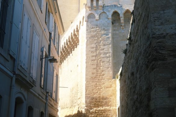 The 10 Most Infamous Gangs in History | World's Top Insider